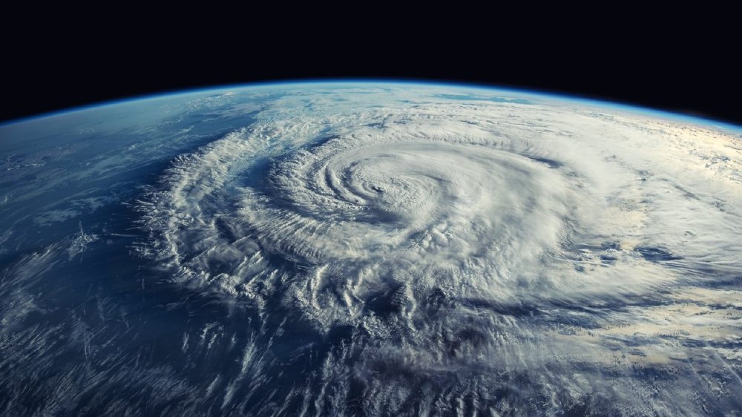 Les cyclones tropicaux deviennent de plus en plus dévastateurs - Élucid